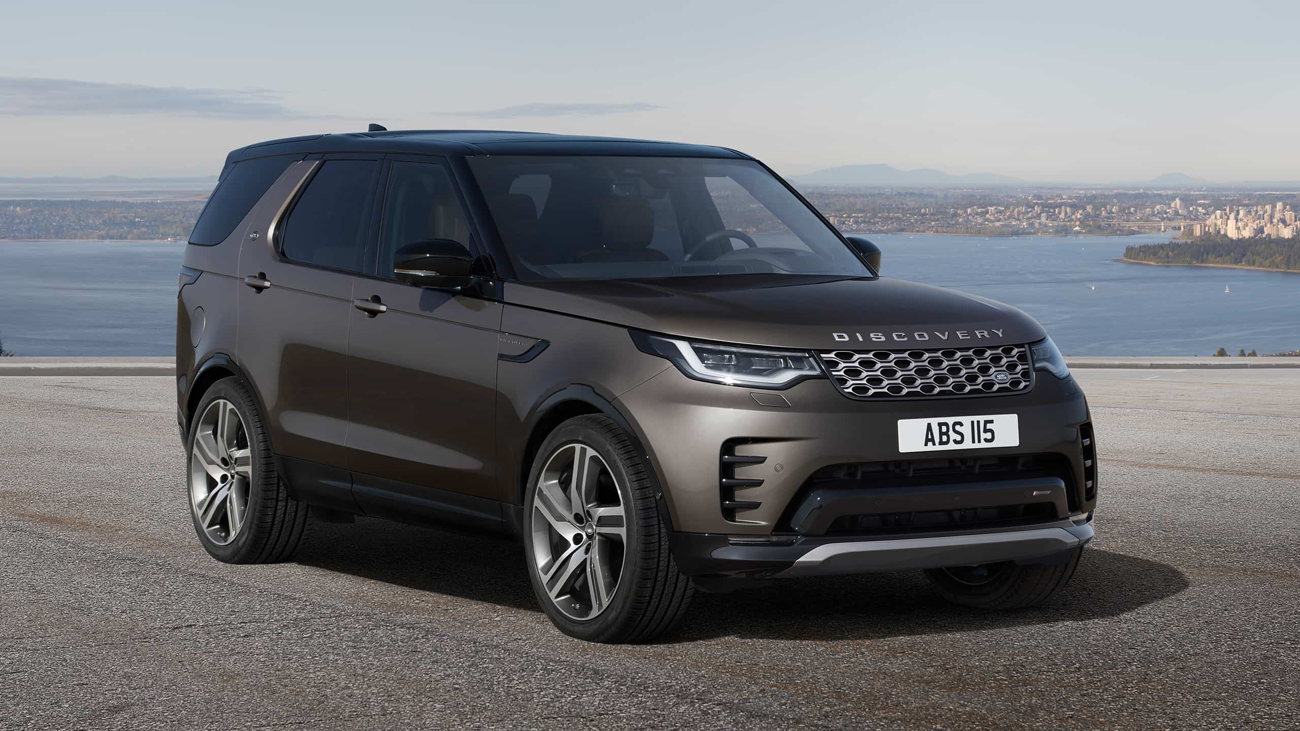 Discovery 2024 | Versatile, 7 seat Family SUV | Discovery