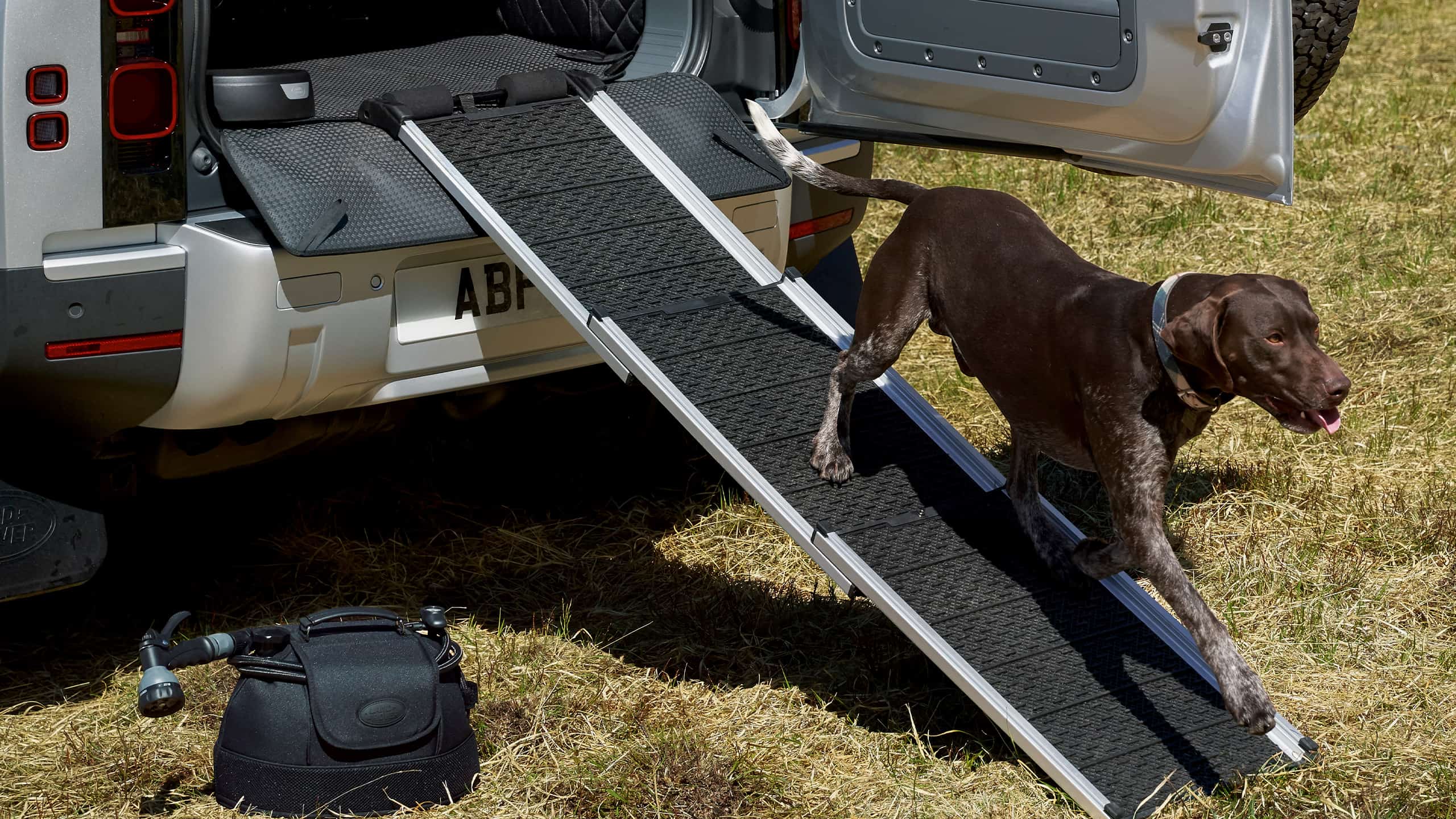 Defender 2024 Options & Accessories | Accessory Packs | Defender