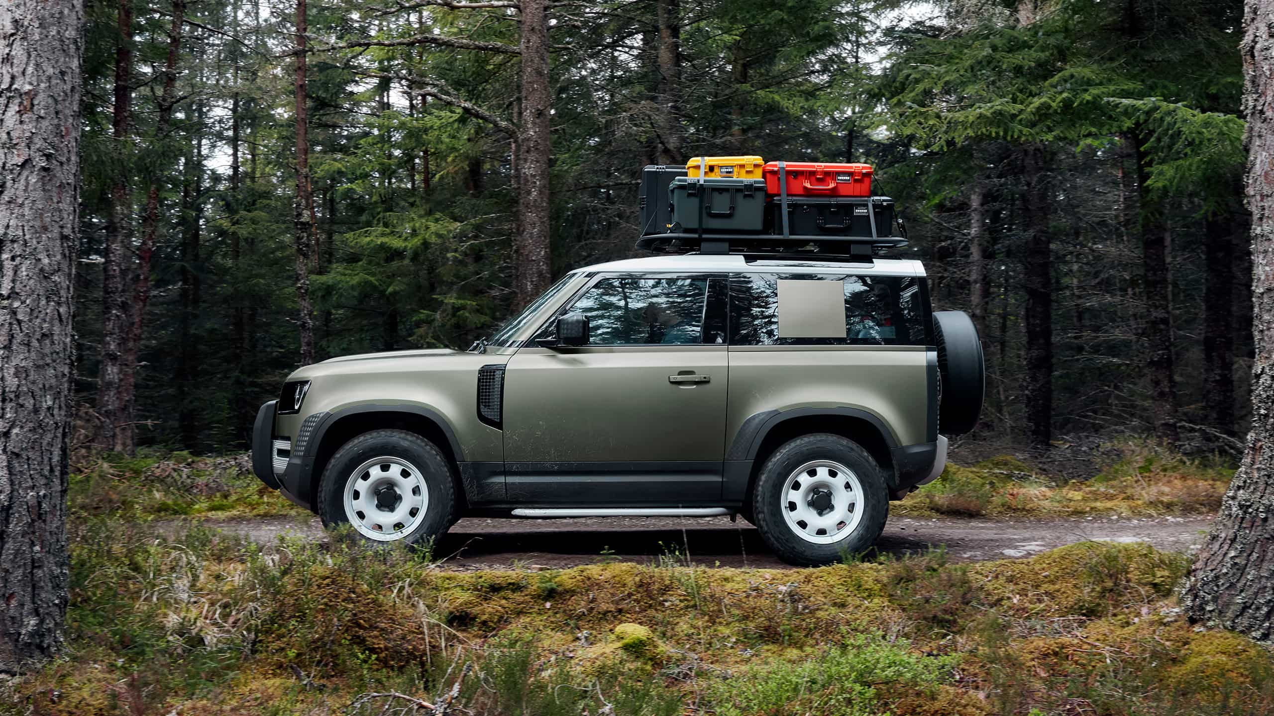 Defender 2024 Options & Accessories | Accessory Packs | Defender