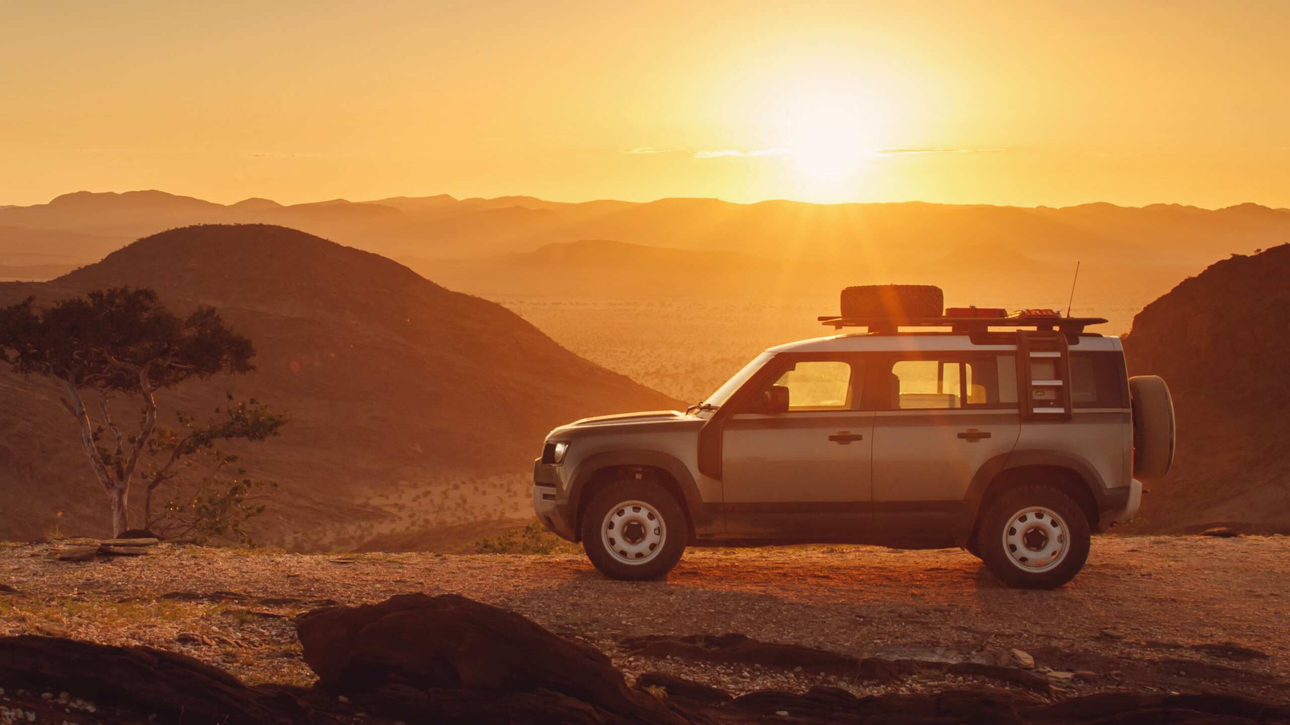 Off-Road Driving Experience & Sponsorships - Land Rover