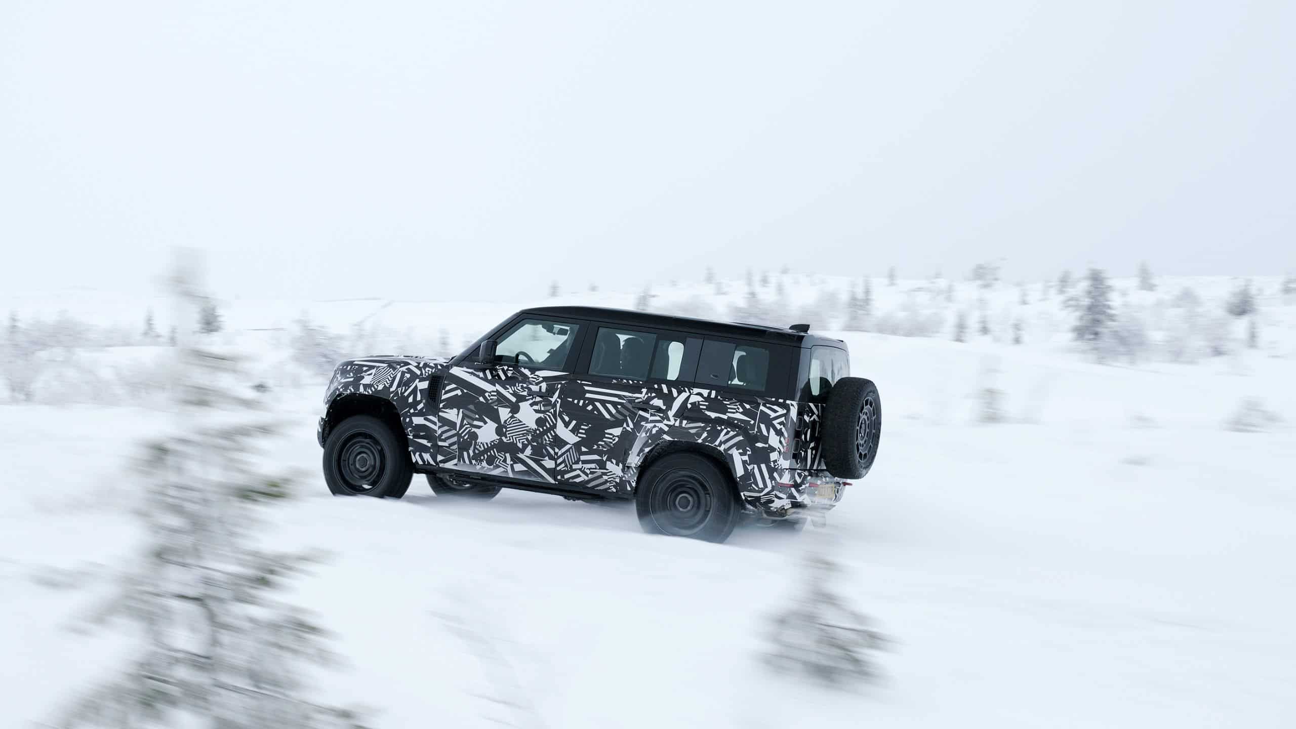 New Defender OCTA | The Ultimate AWD V8 SUV | Defender