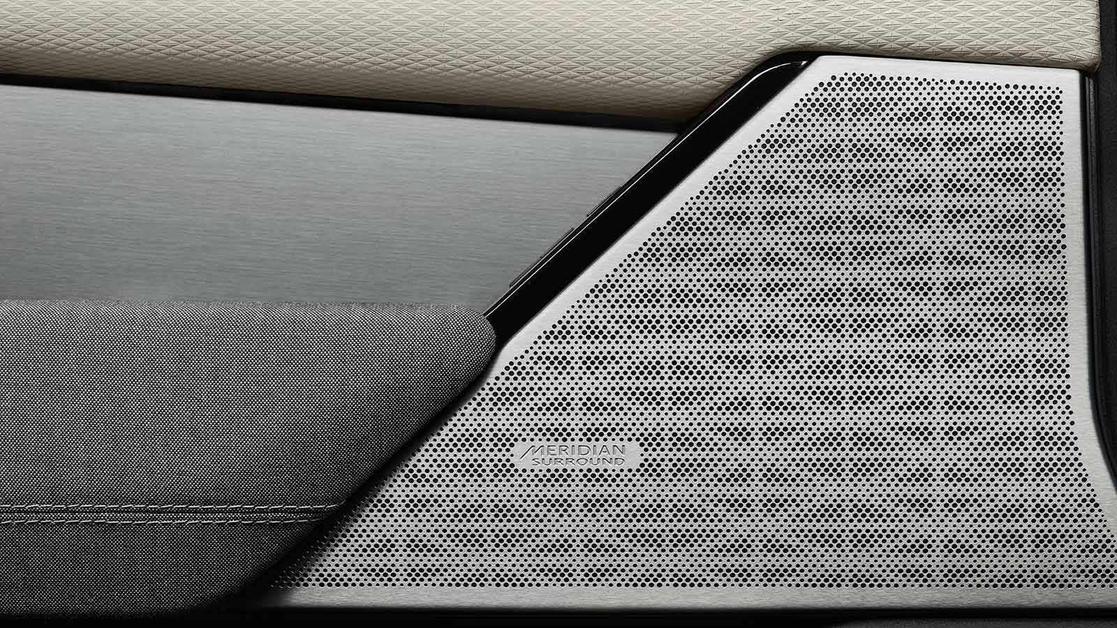 Land Rover Ownership | SiriusXM | Land Rover USA