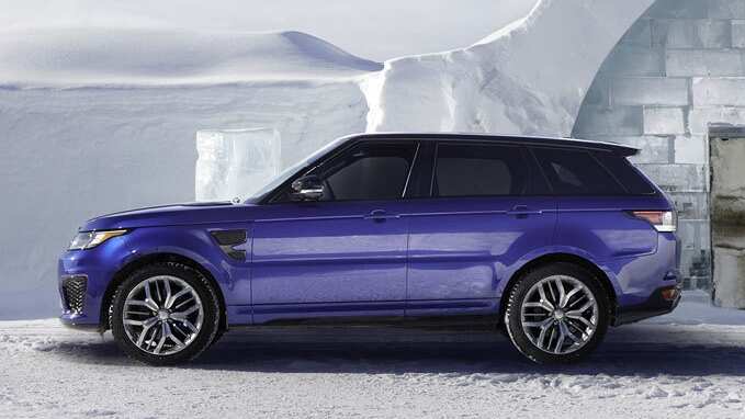 Winter Driving - How To Tackle Snow and Ice | Land Rover USA