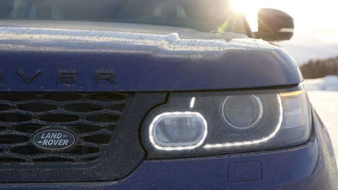 Winter Driving - How To Tackle Snow and Ice | Land Rover USA